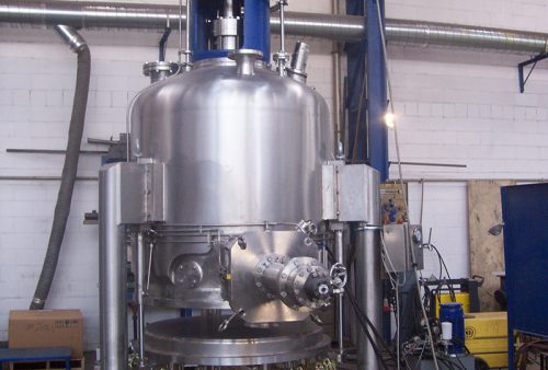 Vertical Vacuum Dryer (or Agitated Vacuum Pan Dryer)